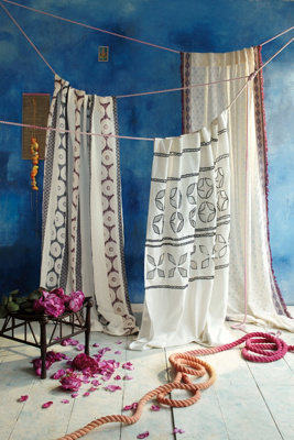 Falling Circles Curtain | Anthropologie