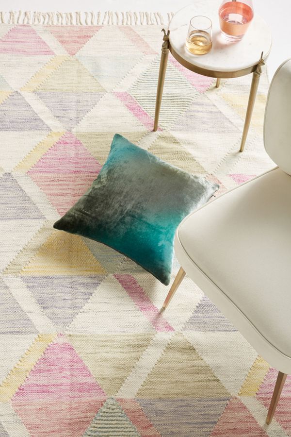 10 Boho Rugs To Spice Up Your Flat's Decor